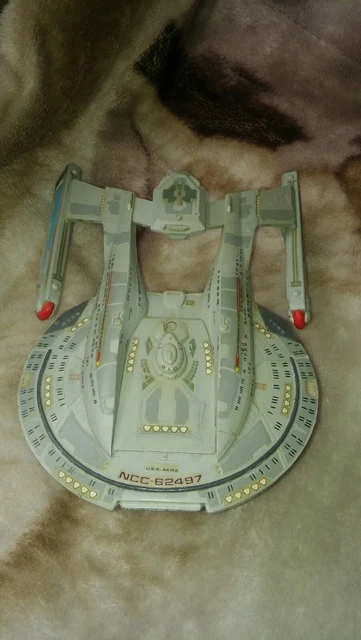 STAR TREK AKIRA Class Starship Resin model 1/1400 scale £50.00 ...