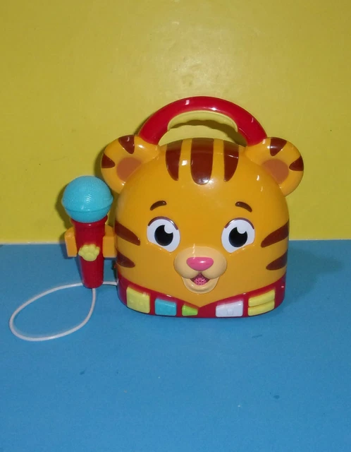 DANIEL TIGER SING Along Record Microphone Carry Along Jakks Fred Rogers ...