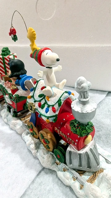 DANBURY MINT VINTAGE 5Pc Peanuts Snoopy Christmas Train Set; Excellent ...