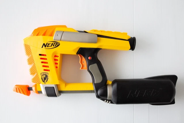NERF ICON ELITE Magstrike Air Powered Blaster With Magazine Clip With ...
