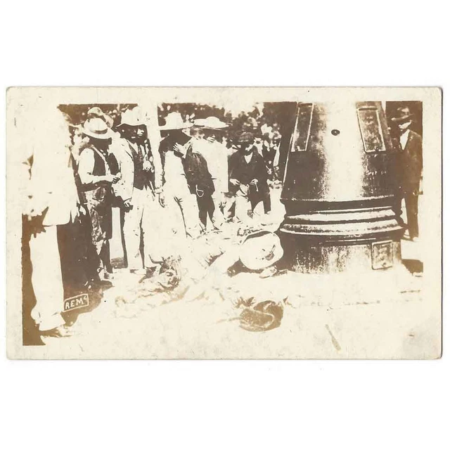 MEXICO DEAD BODIES in Street believed to be Veracruz, RP Postcard ...