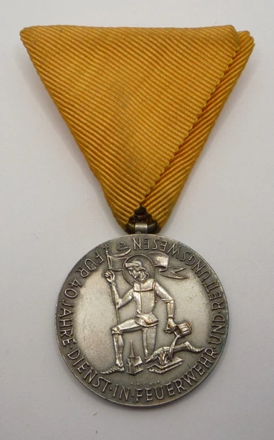AUSTRIA / AUSTRIAN Fire Service 40 Years Long Service Medal (A) £14.99 ...