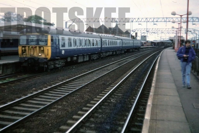 35MM SLIDE BR British Rail EMU Class 312 312783 1989 Original £4.98 ...