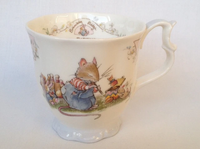BRAMBLY HEDGE BEAKER The Birthday £60.00 - PicClick UK