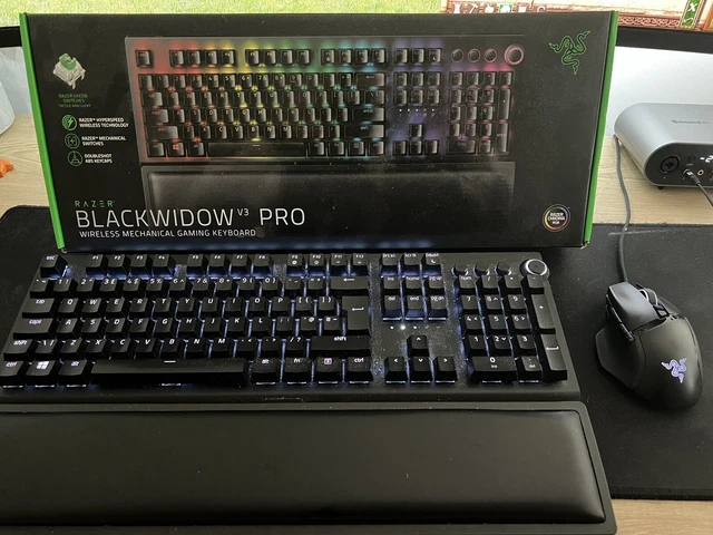 RAZER BLACKWIDOW V3 Pro Mechanical Keyboard - & Basilisk Ultimate Mouse ...