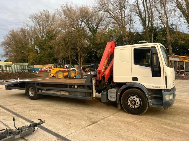 2008 IVECO EUROCARGO 180E25 Hiab Flatbed Beavertail Lorry £14,995.00 ...
