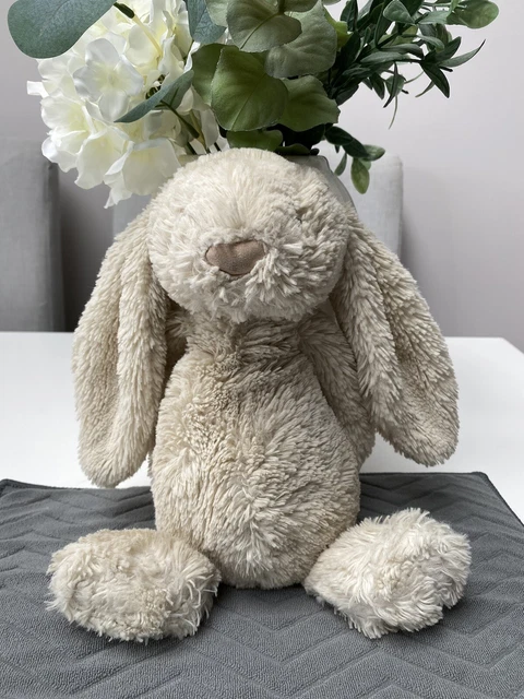 THE LITTLE WHITE company Jellycat Bashful Bunny Medium Cream £6.00 ...