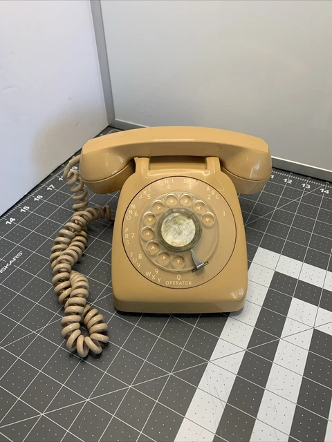VINTAGE AUTOMATIC ELECTRIC Rotary Dial Desk Telephone 1970’s Tan ...