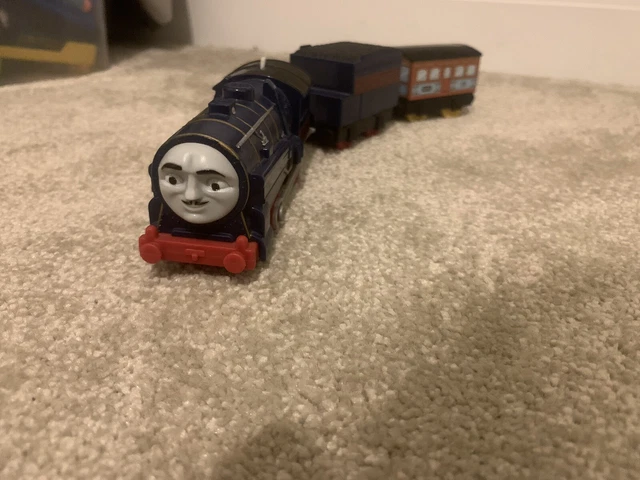 THOMAS AND FRIENDS Trackmaster Lorenzo Train And Tender With Beppe ...