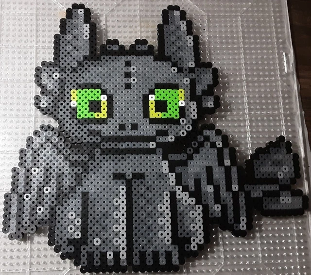 TOOTHLESS PERLER BEAD Pixel Art EUR 25,87 - PicClick FR