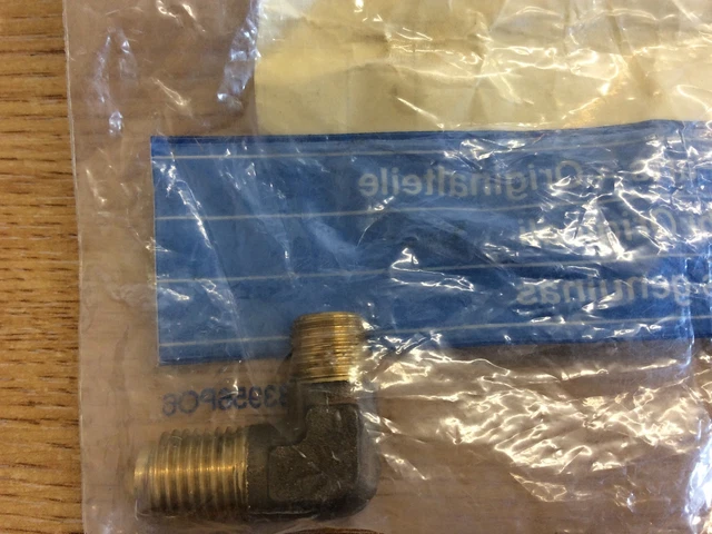 GENUINE VOLVO PENTA ELBOW Nipple - 850916 £47.94 - PicClick UK