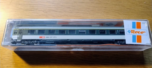 ROCO N GAUGE 24330 SBB CFF FFS EWIV 1st Class Open Coach Green/Grey £23.56 - PicClick UK