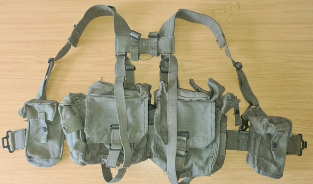 SOUTH AFRICAN DEFENCE Force SADF Pattern 70 Webbing EUR 75,50 - PicClick DE