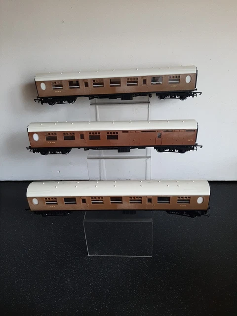 HORNBY LNER TEAK Greasley Lner Coaches Rake Of 3 £15.00 - PicClick UK