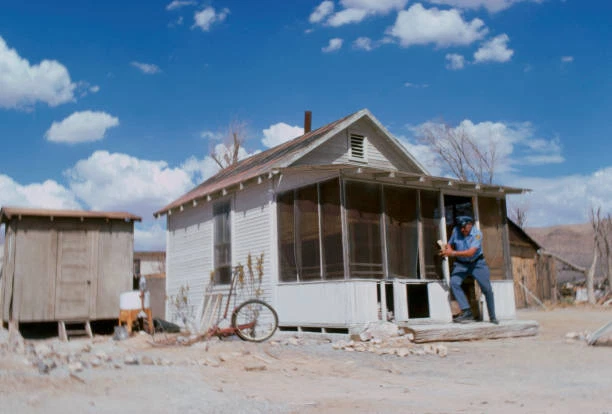 KELLY THORDSEN IN tv movie The Day the Earth Moved 1974 Old Photo $9.00 ...