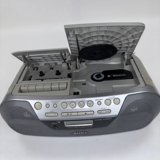 SONY CD RADIO Cassette-Recorder model CFD-S05 CD-R/RW playback works ...