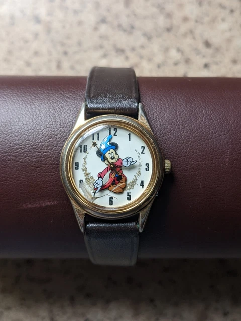 VINTAGE 1990S WOMENS Disney Mickey Mouse Watch Sorcerers Apprentice ...