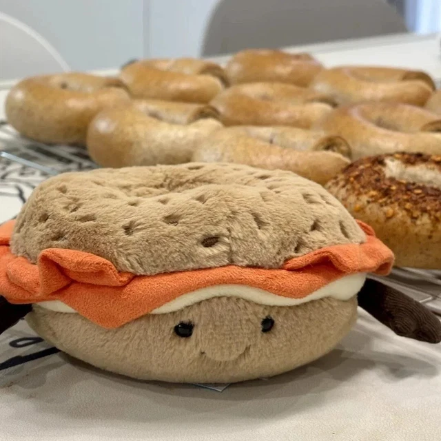 JELLYCAT AMUSEABLE BAGEL Pristine Plush Doll Toy Christmas Gift Tags ...