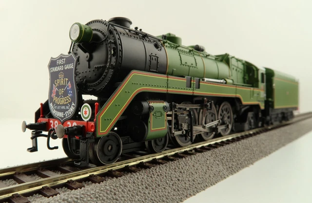 ARM 87005 C38 Class Streamliner 4-6-2 Pacific Steam Loco Spirit of ...