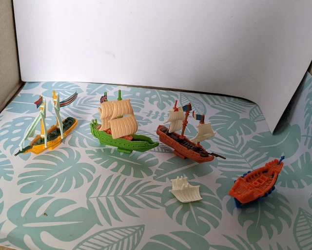 VINTAGE KINDER SURPRISE Lot ~ Miniature Sailing Ship Toys $8.00 ...