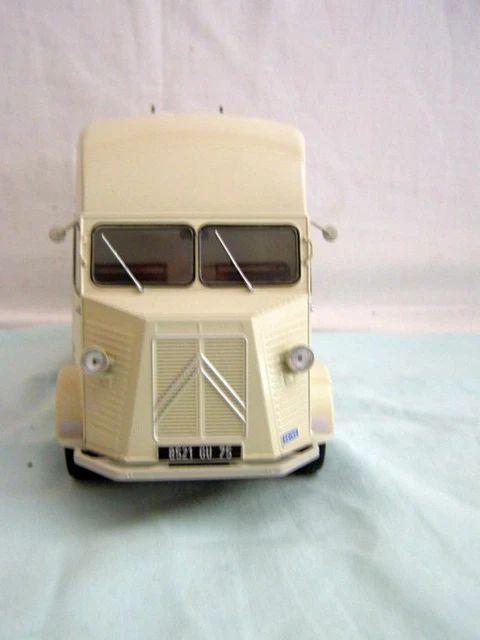 FOURGON MINIATURE DE collection: Citroën type H Van Heuliez, ech 1/24 ...