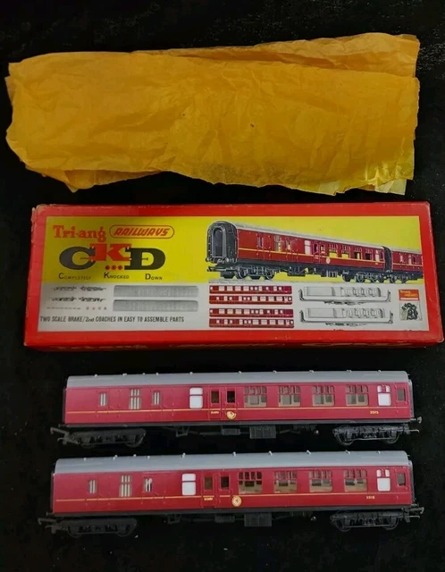 TRIANG HORNBY R383 CKD Brake 2nd Coaches Maroon, Excellent Condition ...