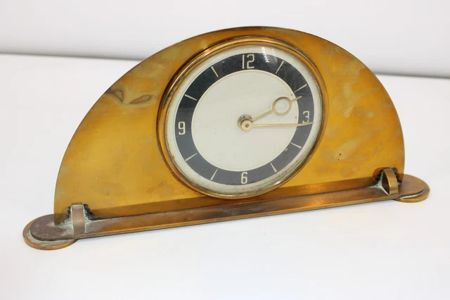 A VINTAGE ART Deco Unbranded Brass Mantel Clock Running Keeping Time £0 ...
