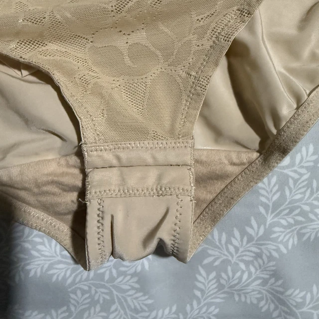 BALI ULTRA LIGHT Firm Control Body Briefer SZ:36C £31.88 - PicClick UK