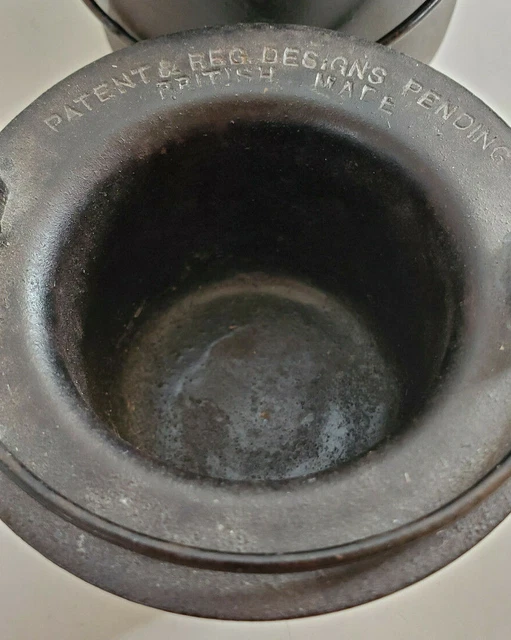 ANTIQUE BRITISH SMALL Cast Metal Glue Pot Carpenter Leather Tooling ...