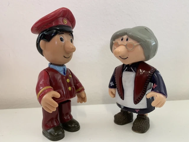 POSTMAN PAT FIGURES Mrs Goggins & Ajay Bains 2006 £1.99 - PicClick UK
