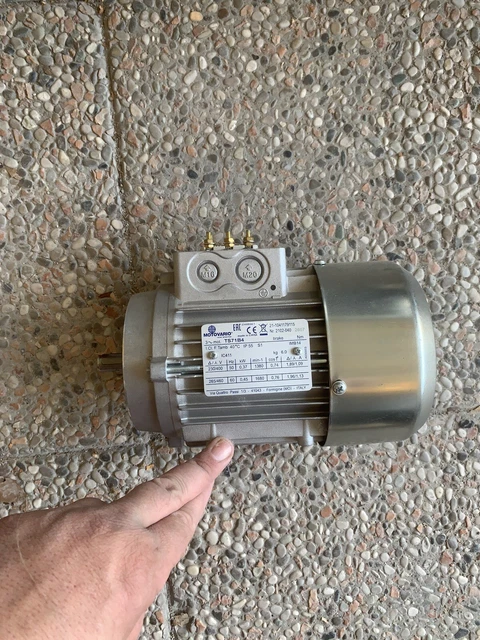 MOTOVARIO TS71B4 MOTORE AC Trifase EUR 80,00 - PicClick IT