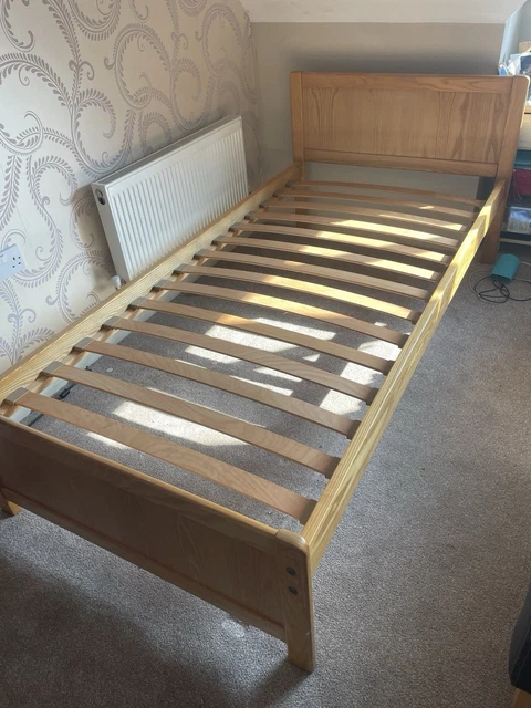 JOHN LEWIS SINGLE wooden bed plus Trundle Bed makes twin bed excellent ...