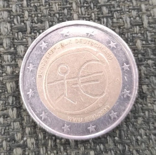 2 Euro Munze Mit Strichmannchen