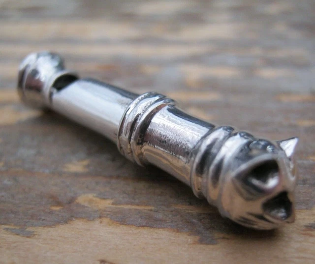 PRETTY SOLID SILVER 925 Whistle With Cute Cat Face - Crisp Sharp Sound ...