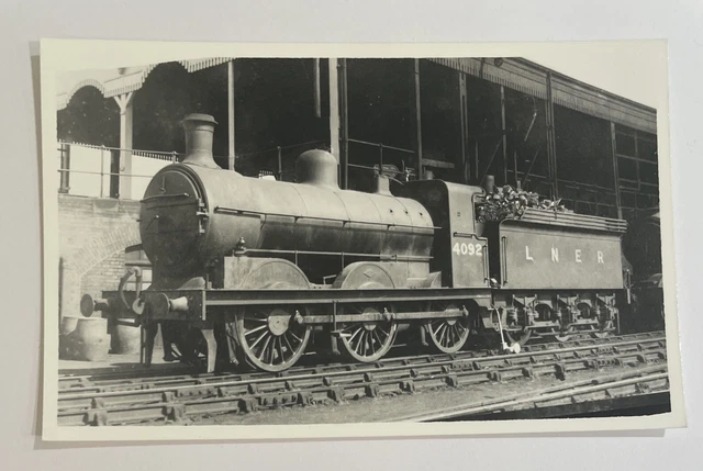 LNER RAILWAY LOCOMOTIVE Photograph - 4092 New England - F979 £3.50 ...