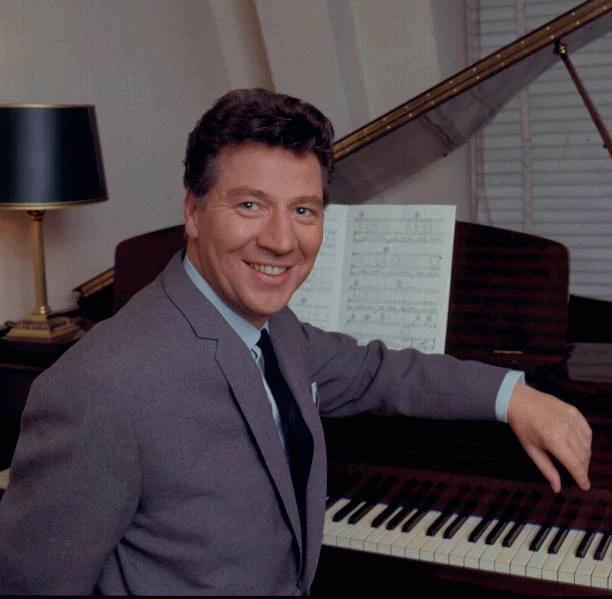 COMEDIAN AND SINGER Max Bygraves Posed Sitting At A Grand Pian 1960s ...