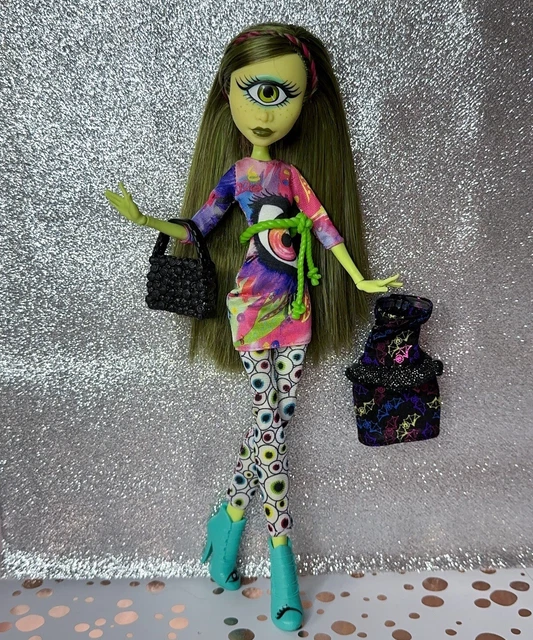 MONSTER HIGH I Heart Fashion Iris Clops Doll Mattel $149.99 - PicClick CA