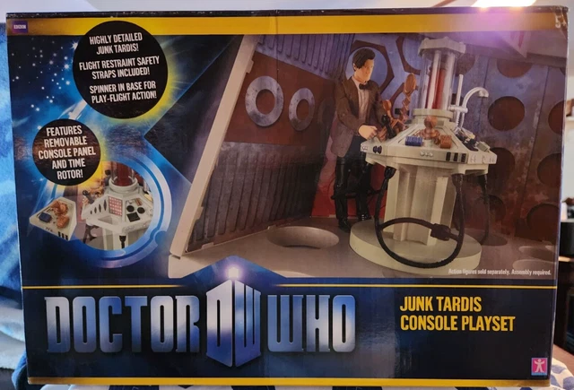 DOCTOR WHO JUNK TARDIS Console Playset Eleventh Doctor £84.90 - PicClick UK