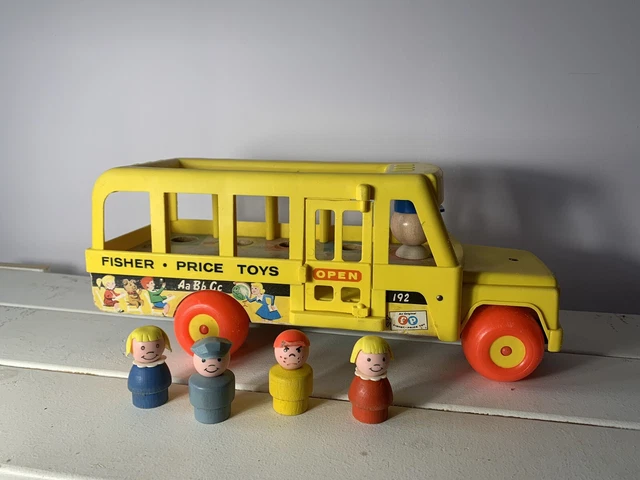 FISHER PRICE LITTLE People School Bus 192 & 4 Figures Vintage 1965 Toy ...