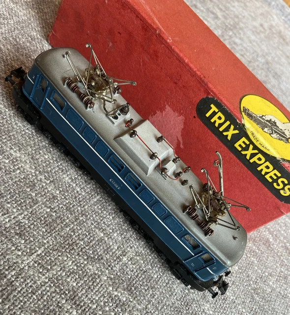 VINTAGE BOXED TRIX Express Overhead Electric Locomotive - H0 - 2231 ...