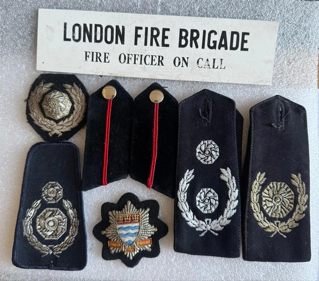 VINTAGE 1980'S LONDON FIRE BRIGADE SENIOR OFFICERS CAP & GORGET & RANK ...