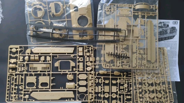 TAMIYA 35264 M2A2 ODS IFV Bradley Tank 1:35 Scale Kit £30.00 - PicClick UK