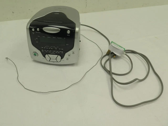 ROBERTS RETRO CUBE cd player radio alarm clock cr 9986 silver colour £ ...