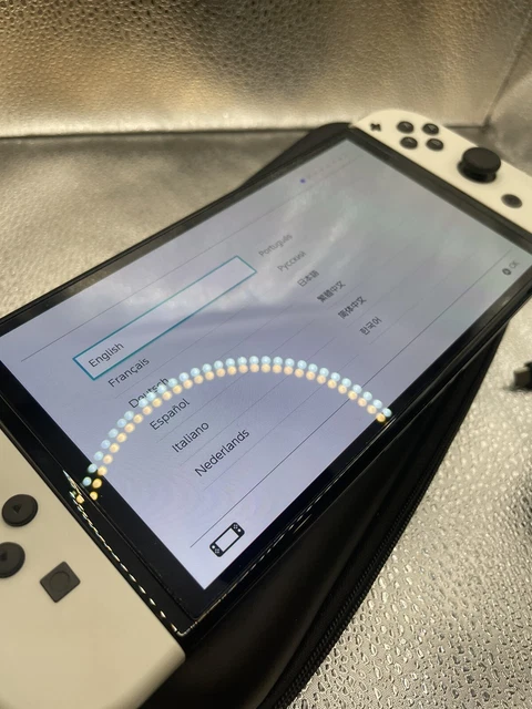 NINTENDO SWITCH OLED Model HEG-001 White Handheld Console w/Charger & Case Wow! £149.90 ...