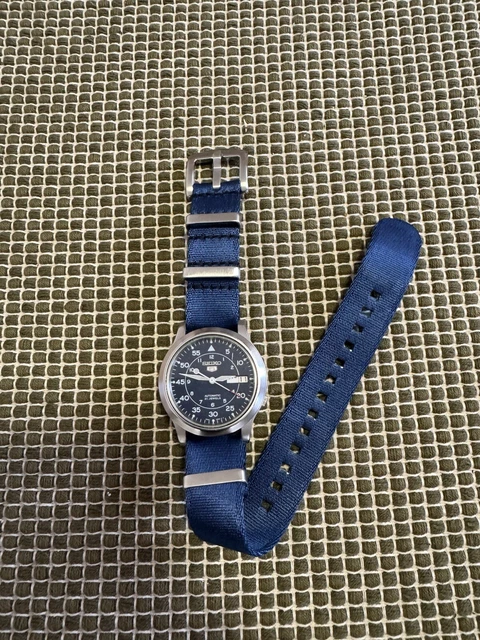 SEIKO 5 AUTOMATIC Military Style Watch Blue Dial SNK807 7S26-02J0 ...