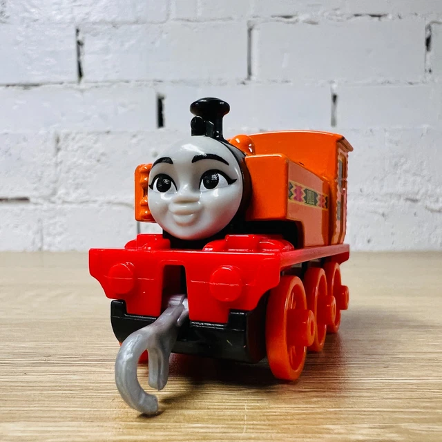 NIA - THOMAS the Tank Engine & Friends Trackmaster Push Along Metal ...