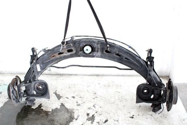 A1693500100 PONT AXIAL Arrière MERCEDES Classe A 170 W169 1.7 B 85KW 5M ...