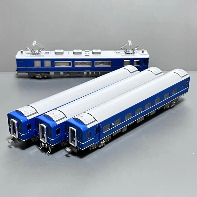 KATO N GAUGE Passenger Car JR West EF66 24 Series Sleeper Train 8-Car ...