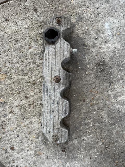 LAND ROVER DEFENDER Discovery 200TDI Rocker Valve Cover Breather Type ...