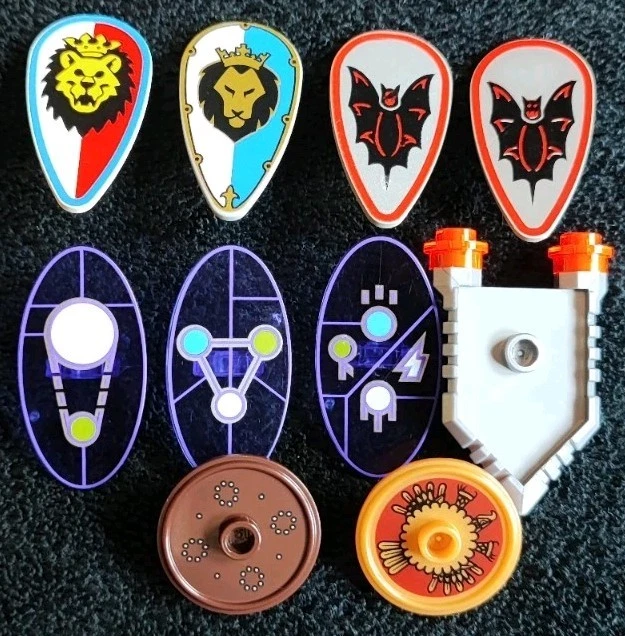 LEGO MEDIEVAL SHIELDS Castle Knights Oval Circular Lion Bat Accessories ...